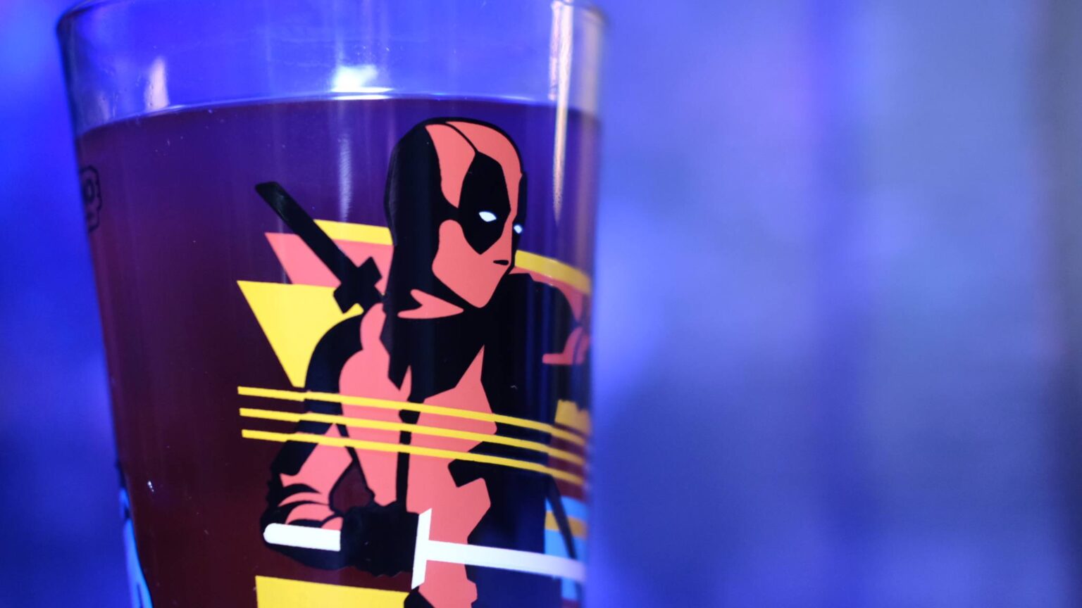 Alamo Drafthouse Deadpool & Wolverine Pint Glass - COMIC CRUSADERS